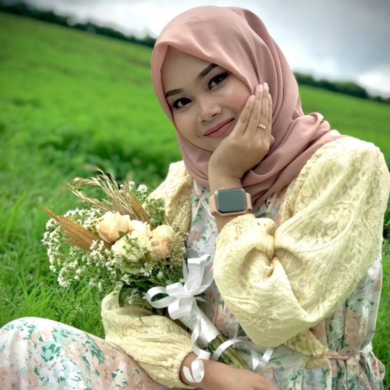 Website Pernikahan Moch Rizal Maulana Kusdiansyah dan Deviana Hidayatullah